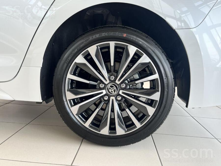 Balts Toyota Corolla 2025 Rīga, ar dzinēja tilpumu 1.80 L un nobraukumu 7 tūkst. km par 1200 €, foto 21 vietnē AUTOMOTO.COM.LV