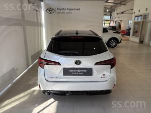 White Toyota Corolla 2026 in Ventspils, with an engine capacity of 1.80 L and mileage of 3 thousand km for 32600 €, photo 25 on AUTOMOTO.COM.LV
