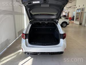White Toyota Corolla 2026 in Ventspils, with an engine capacity of 1.80 L and mileage of 3 thousand km for 32600 €, photo 26 on AUTOMOTO.COM.LV