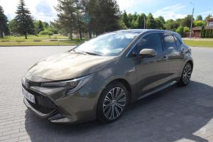 Dzeltens Toyota Corolla 2020 Viļņa, ar dzinēja tilpumu 1.80 L un nobraukumu 57 tūkst. km par 18500 €, foto  vietnē AUTOMOTO.COM.LV