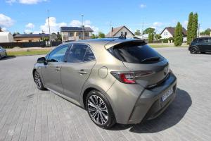 Yellow Toyota Corolla 2020 in Vilnius, with an engine capacity of 1.80 L and mileage of 57 thousand km for 18500 €, photo 13 on AUTOMOTO.COM.LV