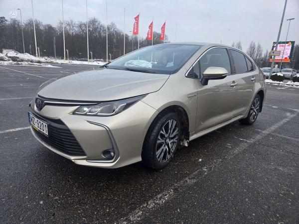 Dzeltens Toyota Corolla 2021 Rīga, ar dzinēja tilpumu 1.80 L un nobraukumu 82 tūkst. km par 15900 €, foto 1 vietnē AUTOMOTO.COM.LV