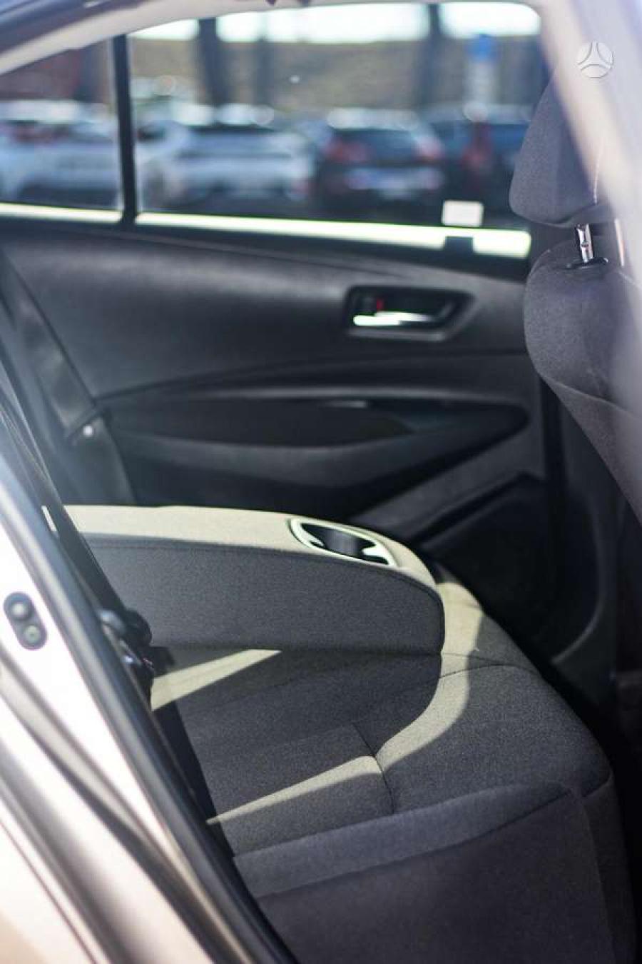 Dzeltens Toyota Corolla 2021 Klaipėda, ar dzinēja tilpumu 1.50 L un nobraukumu 72 tūkst. km par 16999 €, foto 15 vietnē AUTOMOTO.COM.LV