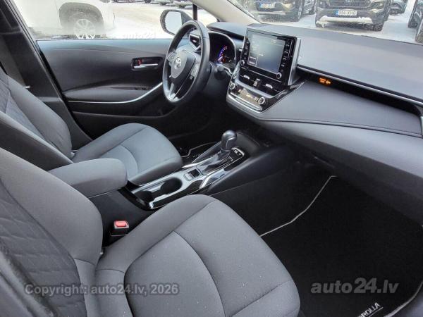 Dzeltens Toyota Corolla 2022 Tallina, ar dzinēja tilpumu 1.80 L un nobraukumu 58 tūkst. km par 19495 €, foto 6 vietnē AUTOMOTO.COM.LV