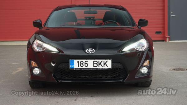 Melns Toyota gt-86 2013 Tallina, ar dzinēja tilpumu 2.00 L un nobraukumu 113 tūkst. km par 16500 €, foto 2 vietnē AUTOMOTO.COM.LV