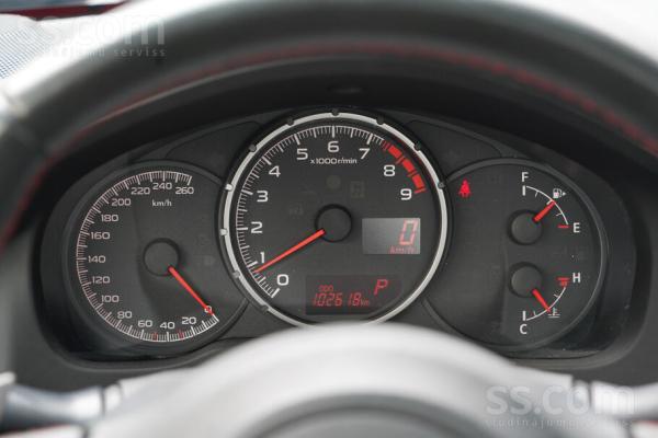 Sarkans Toyota gt-86 2012 Tallina, ar dzinēja tilpumu 2.00 L un nobraukumu 102 tūkst. km par 12990 €, foto 7 vietnē AUTOMOTO.COM.LV