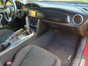 Красный Тойота ГТ 86 2013 в Рига, объемом двигателя 2.00 л и пробегом 175 тыс. км за 14300 €, фото 10 на AUTOMOTO.COM.LV