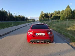 Sarkans Toyota gt-86 2014 Viļņa, ar dzinēja tilpumu 2.00 L un nobraukumu 170 tūkst. km par 11500 €, foto 6 vietnē AUTOMOTO.COM.LV