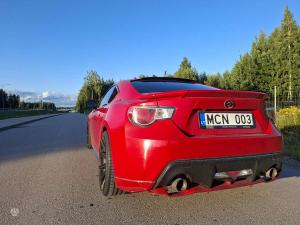 Sarkans Toyota gt-86 2014 Viļņa, ar dzinēja tilpumu 2.00 L un nobraukumu 170 tūkst. km par 11500 €, foto 10 vietnē AUTOMOTO.COM.LV
