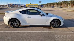 Balts Toyota gt-86 2013 Rīga, ar dzinēja tilpumu 2.00 L un nobraukumu 137 tūkst. km par 12800 €, foto 5 vietnē AUTOMOTO.COM.LV