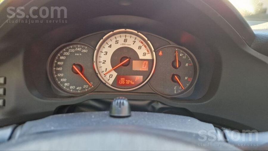 Balts Toyota gt-86 2013 Rīga, ar dzinēja tilpumu 2.00 L un nobraukumu 137 tūkst. km par 12800 €, foto 6 vietnē AUTOMOTO.COM.LV