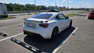 Balts Toyota gt-86 2018 Kauņa, ar dzinēja tilpumu 2.00 L un nobraukumu 104 tūkst. km par 18700 €, foto 4 vietnē AUTOMOTO.COM.LV