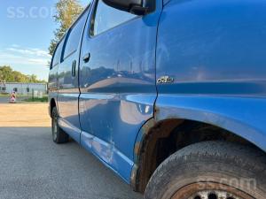 Zils Toyota Hiace 2002 Jelgava, ar dzinēja tilpumu 2.50 L un nobraukumu 389 tūkst. km par 4200 €, foto 10 vietnē AUTOMOTO.COM.LV