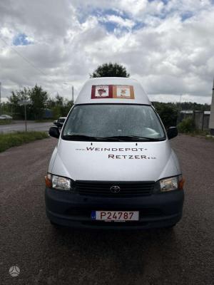 Grey Toyota Hiace 2003 in Vilnius, with an engine capacity of 2.50 L and mileage of 353 thousand km for 4900 €, photo 4 on AUTOMOTO.COM.LV