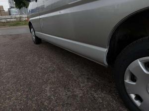 Grey Toyota Hiace 2003 in Vilnius, with an engine capacity of 2.50 L and mileage of 353 thousand km for 4900 €, photo 11 on AUTOMOTO.COM.LV