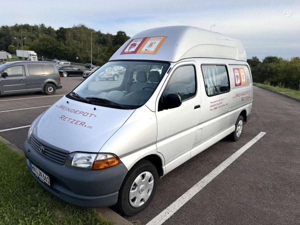 Grey Toyota Hiace 2003 in Vilnius, with an engine capacity of 2.50 L and mileage of 353 thousand km for 4650 €, photo 4 on AUTOMOTO.COM.LV