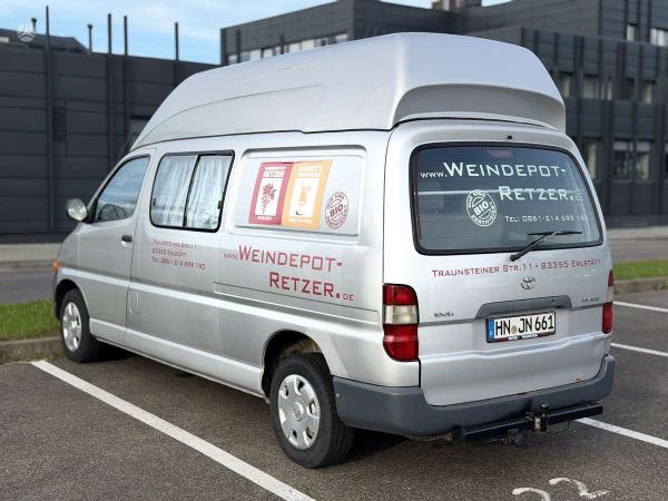 Grey Toyota Hiace 2003 in Vilnius, with an engine capacity of 2.50 L and mileage of 353 thousand km for 4650 €, photo 6 on AUTOMOTO.COM.LV