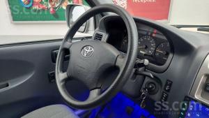 Toyota Hiace 2007 in Riga, with an engine capacity of 2.50 L and mileage of 241 thousand km for 8800 €, photo 15 on AUTOMOTO.COM.LV