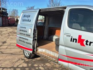 Toyota Hiace 2007 Rīga, ar dzinēja tilpumu 2.50 L un nobraukumu 402 tūkst. km par 3900 €, foto 8 vietnē AUTOMOTO.COM.LV
