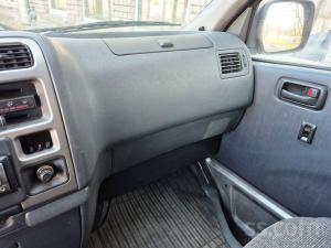 Toyota Hiace 2007 Rīga, ar dzinēja tilpumu 2.50 L un nobraukumu 402 tūkst. km par 3900 €, foto 14 vietnē AUTOMOTO.COM.LV