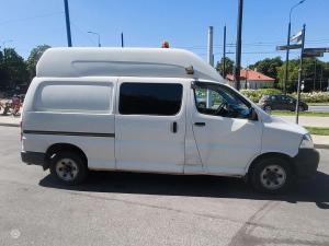 White Toyota Hiace 2008 in Vilnius, with an engine capacity of 2.50 L and mileage of 380 thousand km for 5100 €, photo 5 on AUTOMOTO.COM.LV