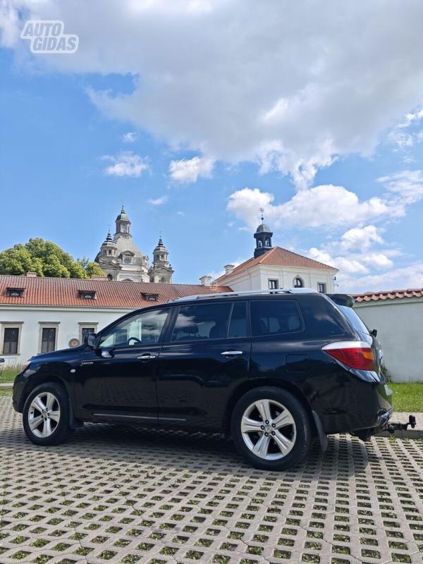 Melns Toyota Highlander 2008 Kauņa, ar dzinēja tilpumu 3.50 L un nobraukumu 187 tūkst. km par 7950 €, foto 2 vietnē AUTOMOTO.COM.LV