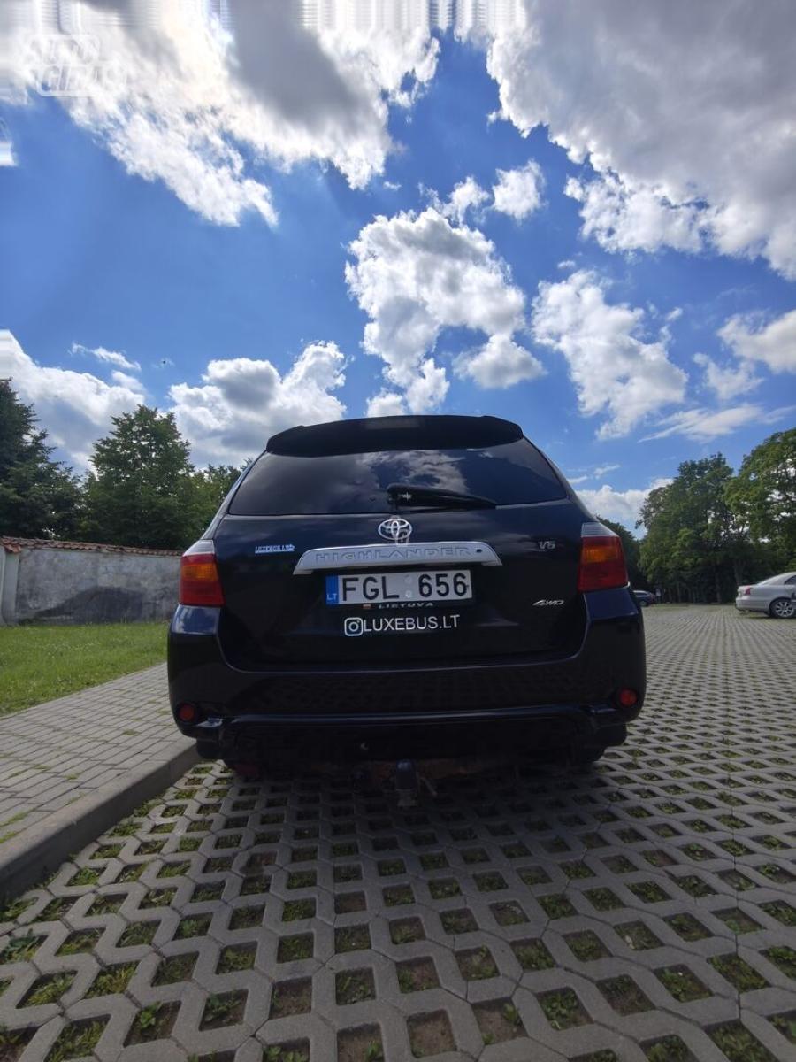Black Toyota Highlander 2008 in Kaunas, with an engine capacity of 3.50 L and mileage of 187 thousand km for 8150 €, photo 13 on AUTOMOTO.COM.LV