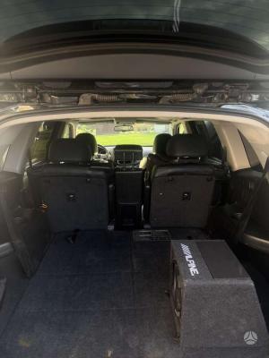 Melns Toyota Highlander 2013 Viļņa, ar dzinēja tilpumu 3.46 L un nobraukumu 216 tūkst. km par 14900 €, foto 10 vietnē AUTOMOTO.COM.LV