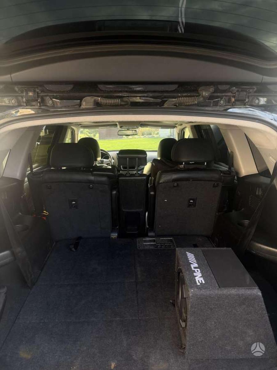 Melns Toyota Highlander 2013 Viļņa, ar dzinēja tilpumu 3.46 L un nobraukumu 216 tūkst. km par 14900 €, foto 10 vietnē AUTOMOTO.COM.LV