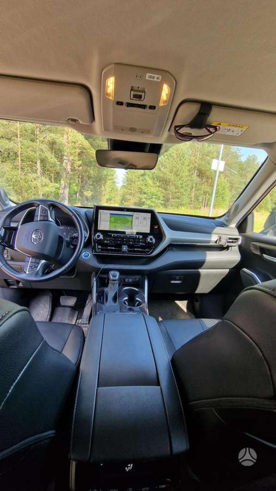 Melns Toyota Highlander 2021 Viļņa, ar dzinēja tilpumu 2.49 L un nobraukumu 120 tūkst. km par 39700 €, foto 17 vietnē AUTOMOTO.COM.LV