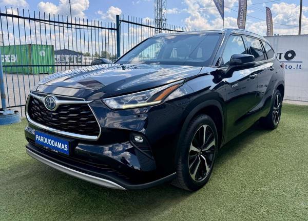 Melns Toyota Highlander 2021 Panevēža, ar dzinēja tilpumu 2.49 L un nobraukumu 287 tūkst. km par 29900 €, foto 1 vietnē AUTOMOTO.COM.LV