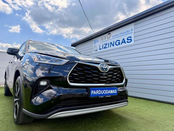 Melns Toyota Highlander 2021 Panevēža, ar dzinēja tilpumu 2.49 L un nobraukumu 287 tūkst. km par 29900 €, foto 4 vietnē AUTOMOTO.COM.LV
