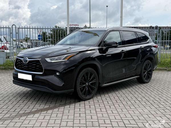Melns Toyota Highlander 2021 Klaipėda, ar dzinēja tilpumu 2.49 L un nobraukumu 153 tūkst. km par 36000 €, foto 1 vietnē AUTOMOTO.COM.LV