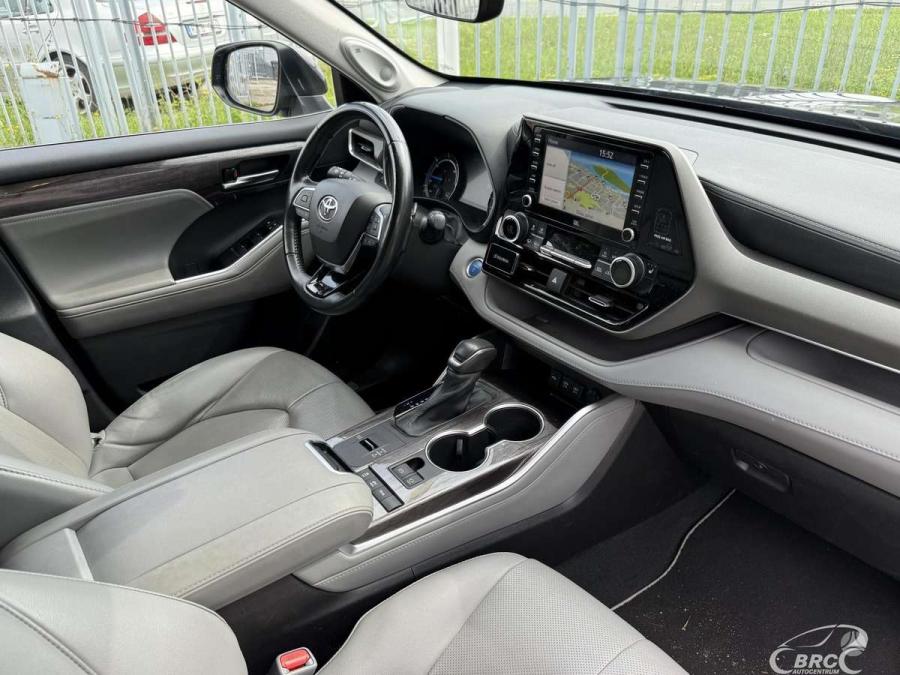 Melns Toyota Highlander 2021 Klaipėda, ar dzinēja tilpumu 2.49 L un nobraukumu 153 tūkst. km par 36000 €, foto 5 vietnē AUTOMOTO.COM.LV