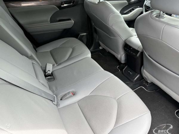 Melns Toyota Highlander 2021 Klaipėda, ar dzinēja tilpumu 2.49 L un nobraukumu 153 tūkst. km par 36000 €, foto 6 vietnē AUTOMOTO.COM.LV