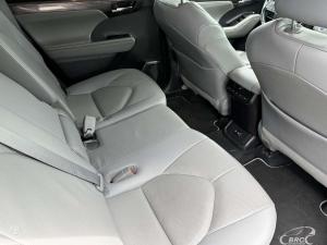 Melns Toyota Highlander 2021 Klaipėda, ar dzinēja tilpumu 2.49 L un nobraukumu 153 tūkst. km par 36000 €, foto 7 vietnē AUTOMOTO.COM.LV