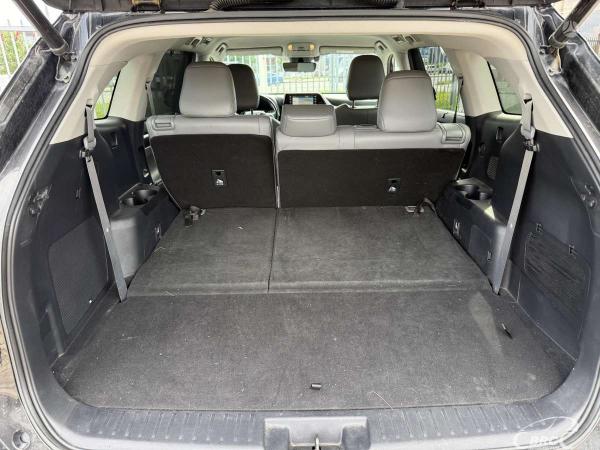 Melns Toyota Highlander 2021 Klaipėda, ar dzinēja tilpumu 2.49 L un nobraukumu 153 tūkst. km par 36000 €, foto 8 vietnē AUTOMOTO.COM.LV