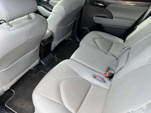 Melns Toyota Highlander 2021 Klaipėda, ar dzinēja tilpumu 2.49 L un nobraukumu 153 tūkst. km par 36000 €, foto 10 vietnē AUTOMOTO.COM.LV