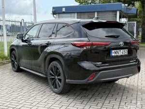 Melns Toyota Highlander 2021 Klaipėda, ar dzinēja tilpumu 2.49 L un nobraukumu 153 tūkst. km par 36000 €, foto 31 vietnē AUTOMOTO.COM.LV