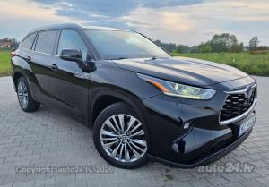 Melns Toyota Highlander 2021 Rīga, ar dzinēja tilpumu 2.50 L un nobraukumu 103 tūkst. km par 36460 €, foto 15 vietnē AUTOMOTO.COM.LV