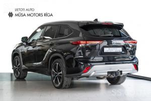 Melns Toyota Highlander 2021 Rīga, ar dzinēja tilpumu 2.50 L un nobraukumu 178 tūkst. km par 34900 €, foto 9 vietnē AUTOMOTO.COM.LV