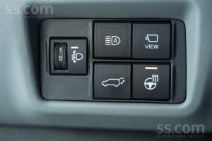 Melns Toyota Highlander 2021 Rīga, ar dzinēja tilpumu 2.50 L un nobraukumu 178 tūkst. km par 34900 €, foto 20 vietnē AUTOMOTO.COM.LV