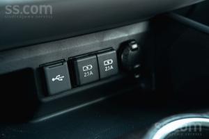Melns Toyota Highlander 2021 Rīga, ar dzinēja tilpumu 2.50 L un nobraukumu 178 tūkst. km par 34900 €, foto 21 vietnē AUTOMOTO.COM.LV