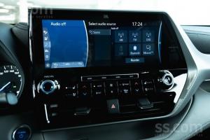 Melns Toyota Highlander 2021 Rīga, ar dzinēja tilpumu 2.50 L un nobraukumu 178 tūkst. km par 34900 €, foto 24 vietnē AUTOMOTO.COM.LV