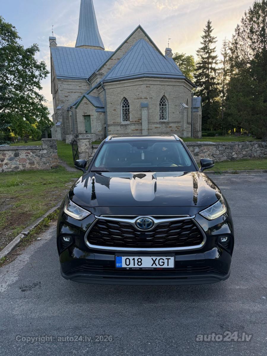 Melns Toyota Highlander 2022 Tallina, ar dzinēja tilpumu 2.50 L un nobraukumu 109 tūkst. km par 37000 €, foto 7 vietnē AUTOMOTO.COM.LV