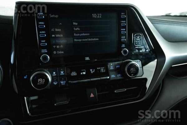 Toyota Highlander 2022 Rīga vietnē Melns Toyota Highlander 2022 Rīga, ar dzinēja tilpumu 2.50 L un nobraukumu 81 tūkst. km par 39990 €, foto 11 vietnē AUTOMOTO.COM.LV