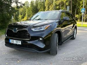 Melns Toyota Highlander 2024 Tallina, ar dzinēja tilpumu 2.50 L un nobraukumu 21 tūkst. km par 54790 €, foto 5 vietnē AUTOMOTO.COM.LV