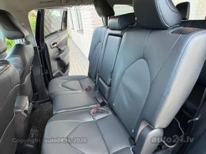 Melns Toyota Highlander 2024 Tallina, ar dzinēja tilpumu 2.50 L un nobraukumu 21 tūkst. km par 54790 €, foto 29 vietnē AUTOMOTO.COM.LV