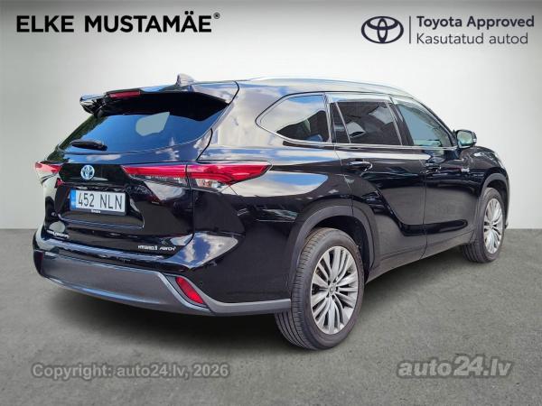 Melns Toyota Highlander 2021 Tallina, ar dzinēja tilpumu 2.49 L un nobraukumu 93 tūkst. km par 40895 €, foto 2 vietnē AUTOMOTO.COM.LV
