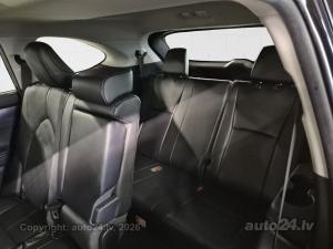 Melns Toyota Highlander 2022 Tallina, ar dzinēja tilpumu 2.50 L un nobraukumu 93 tūkst. km par 43990 €, foto 22 vietnē AUTOMOTO.COM.LV